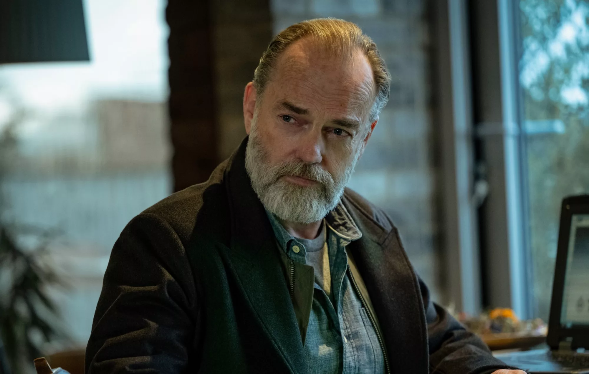 Hugo Weaving Slow Horses’a Geri Dönüyor: Frank Harkness Yeniden Sahada ...